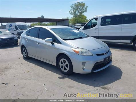 Jtdkn3du6d1701716 Toyota Prius Onetwothreefourfive View History