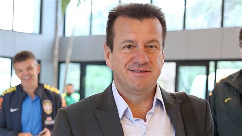 Dunga Ignora Abel E Elege Técnico Ideal Para A Seleção Brasileira