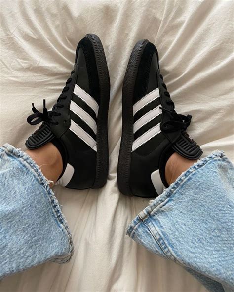 حذاء اديداس سامبا اسود قالب طبيعي القياسات بين 3644 Mora