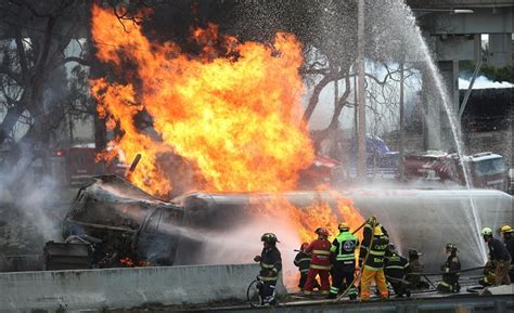 Volcadura Y Explosión De Pipa En Puente De La Concordia Fue Por Falta