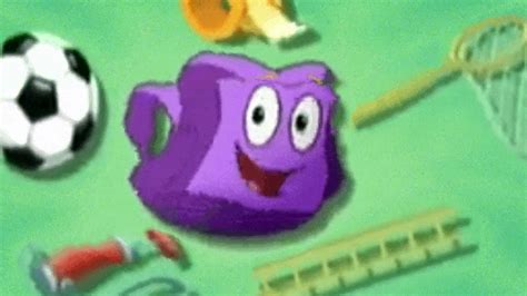 Dora The Explorer The Backpack Slow Song Voice Meme Youtube