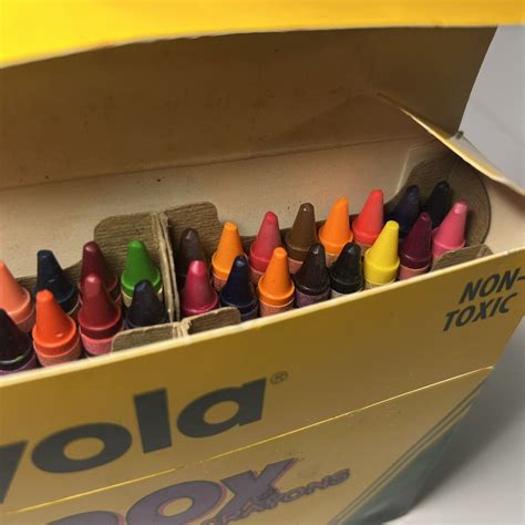 Vintage Collectible 1994 Crayola Limited Edition Big Box Of Crayons 96 Count 638084589779 Ebay