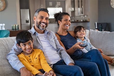1800 Free Interracial Cartoons Fotografías De Stock Fotos E Imágenes