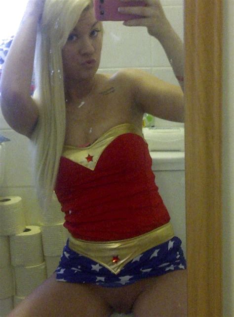 Chav Escort Toni Porn Pictures Xxx Photos Sex Images 1619106 Pictoa