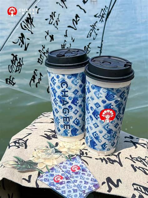 霸王茶姬，一个努力的茶圈后进生 Foodtalks