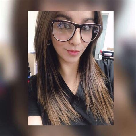 Big Eyes Bigger Glassesポルノ写真 Eporner