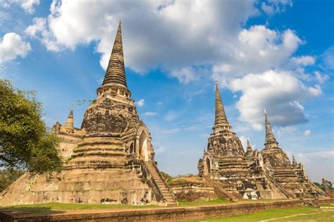 Parque Histórico De Ayutthaya Tailândia Foto Premium