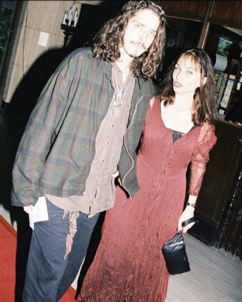 Chris Cornell And Susan Silver Singles Premiere 1992 Chris Cornell Vicky Cornell Chris