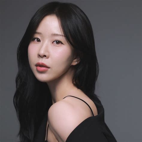 엘리 메이크업 Youtube