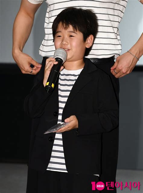 권은성 전독시 잼나게 보세요 Ten포토