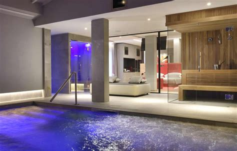 Suites And Rooms ~ Borgobrufa