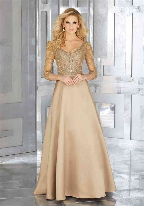 25 Looks Ideales Para Novias Maduras Vestidos Bodas De Oro Vestidos Para Novia Madura