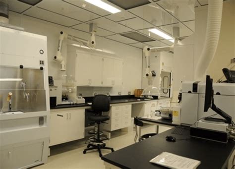 3 The Cleanroom Assay Lab At Pnnl With One Of The Icpms Instruments In