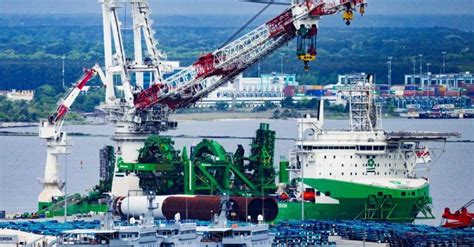 The Uss Largest Offshore Wind Farm Just Got Its First Monopile Brian Phillippi