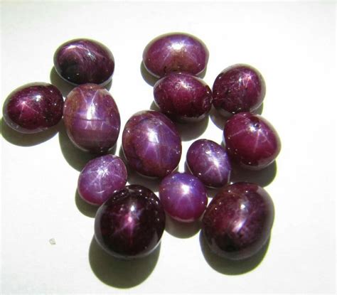 5 Carats Maroon Star Ruby Gemstone Size 8mml 2gm At ₹ 500piece In
