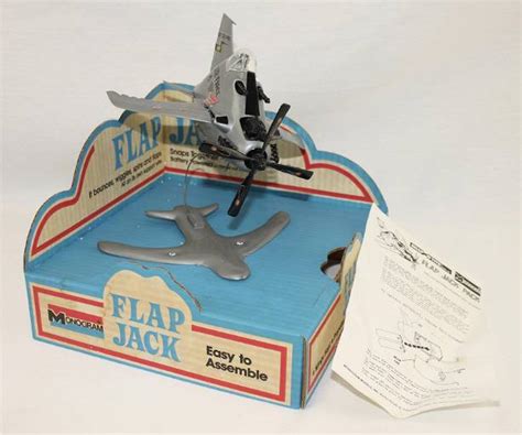 Monogram Flapjack Display Model