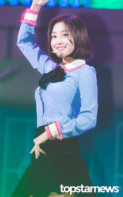 스압 트와이스 지효 옆태 옆모습 모음