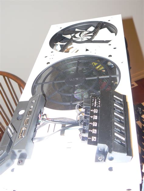 Nzxt Phantom Chassis With Sleek Design