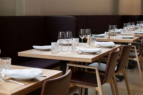 European Quality Tables For Restaurants Barazzi