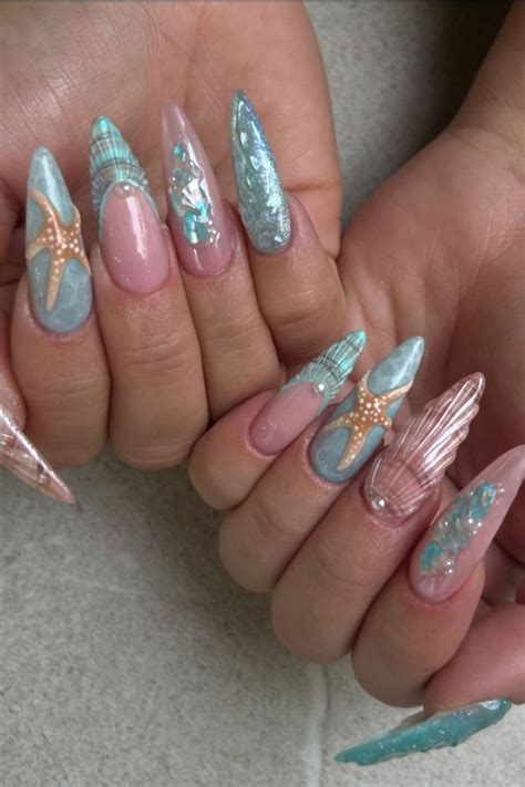 32 Gorgeous Sea Shell Nail Ideas To Try At You Next Appointment In 2025