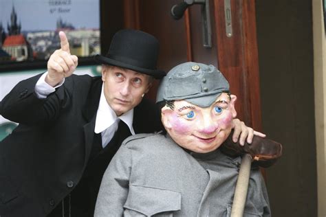 Galerie Vážná Nemoc Herec Carda Prochází Sérií Vyšetření Foto 1 Ahaonline Cz