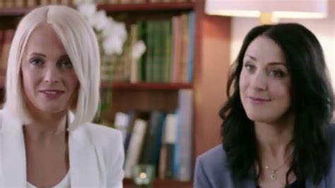 Skådespelaren Rebecka Teper är Död Känd Som Lussan I Solsidan