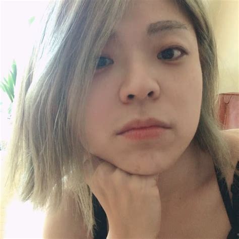 So Yeon Jeong Jsy8389 • Threads Say More