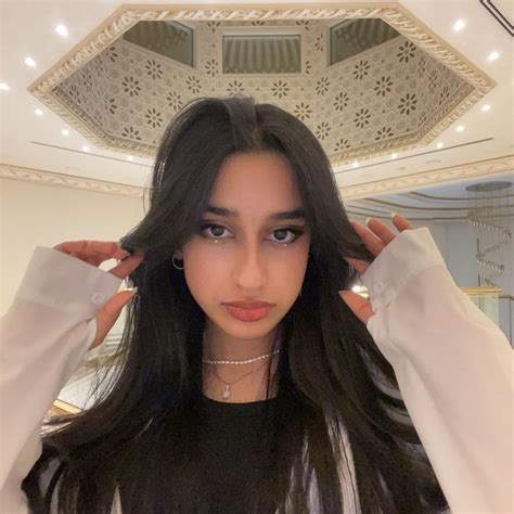 Pin By Eman Saleh On وديما احمد Instagram Photo Inspiration Paris