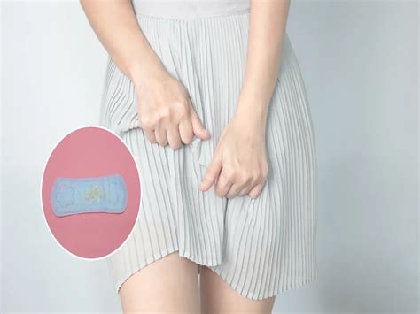 Do You Use Panty Liners For White Discharge Learn The Right Way Newscrab