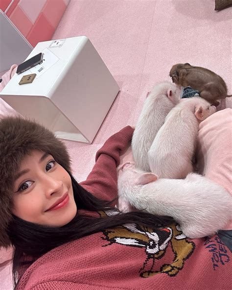 Chi Pu Chipupu • Instagram Photos And Videos