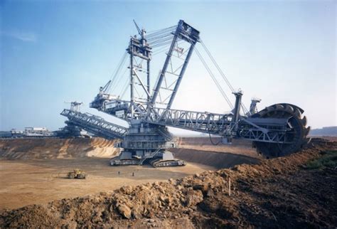 The Largest Land Vehicle In The World Bagger 288 Imgur