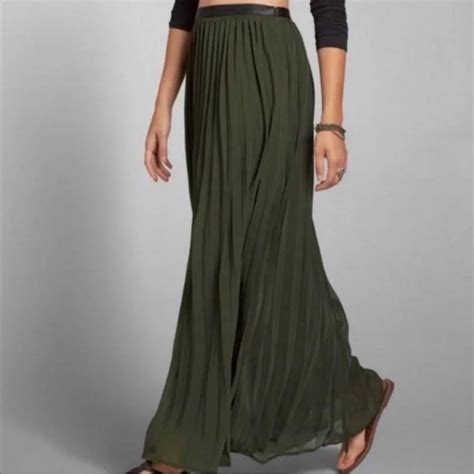 Abercrombie And Fitch Green Pleated Maxi Skirt With Depop