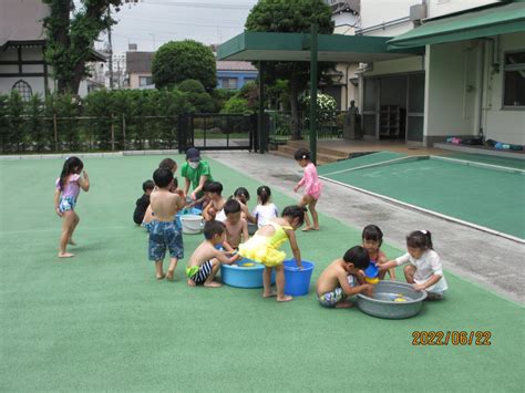 年中組水遊び