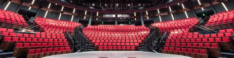 774 Seats