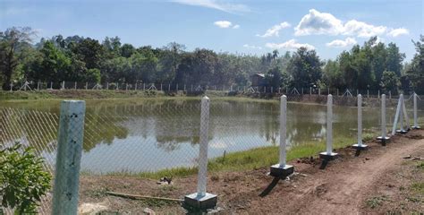မုဒုံမြို့နယ် လက်တက်ကျေးရွာတွင် မြေသားရေကန် ခြံစည်းရိုးကာရံခြင်းလုပ်ငန