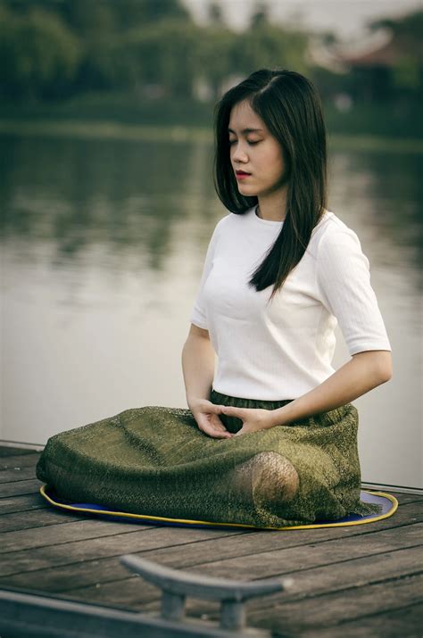 The Stop Skill A Dbt Mindfulness Technique To Pause Reactions