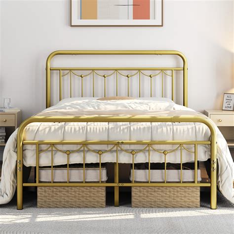 Yaheetech Full Size Metal Bed Frames With Vintage Headboard