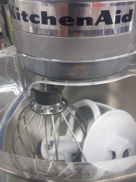 KitchenAid Artisan Küchenmaschine mit Test-Übersicht, Ausstattung & Zubehör