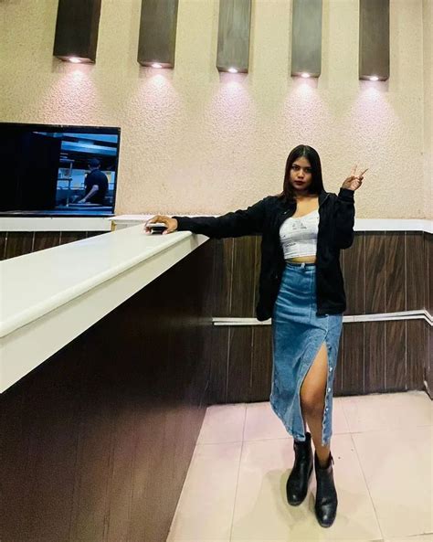 Rups Khan Web Series Pictures Wikipedia Age And Online Videos Bhojpuri Filmi Duniya