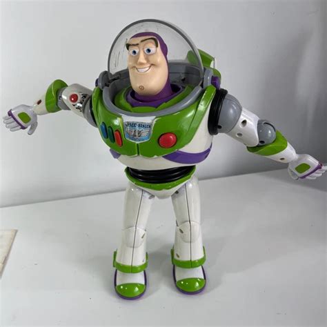 Disney Pixar Thinkway Buzz Lightyear Toy Story Figure Spanish English