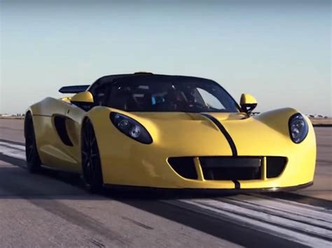 Hennessey Venom Gt Breaks Convertible Speed Record At 265 6mph The