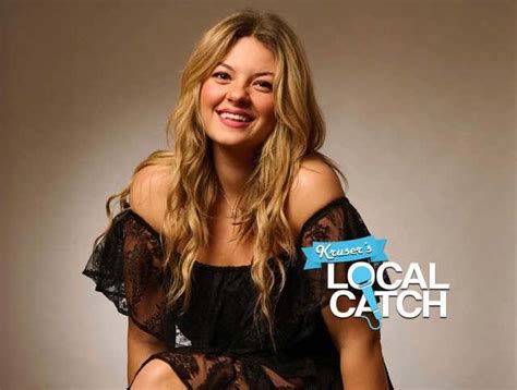 Singer Paige Davis Everything You Need To Know Country 1025
