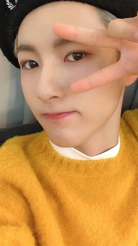 Pin On Renjun Nct Ikon Debut Nct Dream