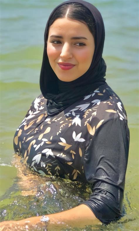 Pin By Wael Noby On Art Beautiful Arab Women Beautiful Iranian Women