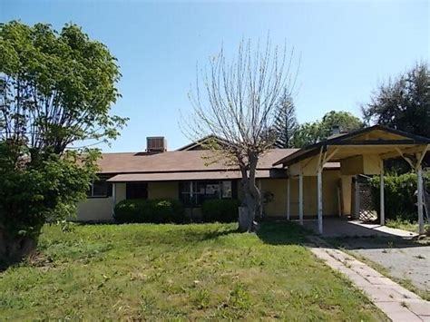 896 N Plano St Porterville Ca 93257