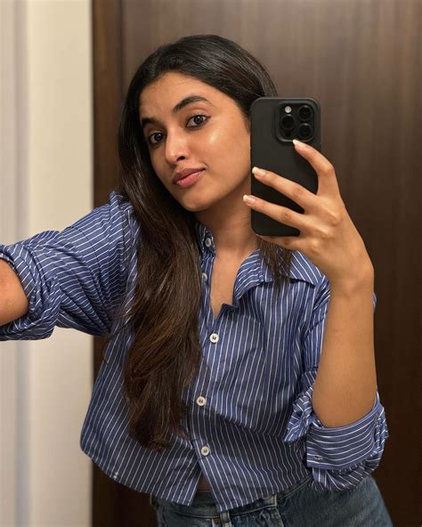 Priyankamohan Og Actress Priyanka Arul Mohan