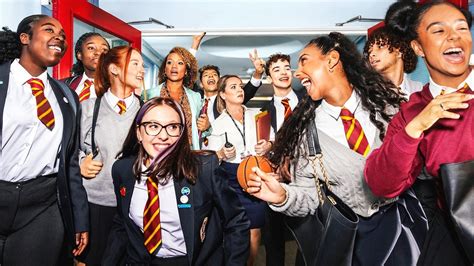 Meet The Cast Of Waterloo Road Dramatic School Life