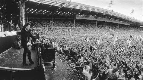 Bono Van U2 Op Live Aid 1985 Foto En Poster Te Koop