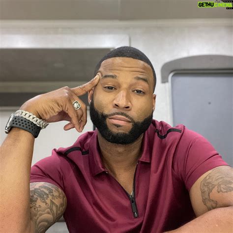 Robert Christopher Riley Wiki Biography Age Gallery Spouse And More