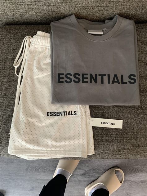 Review Fog Essentials Tee And Mesh Shorts Rfashionreps